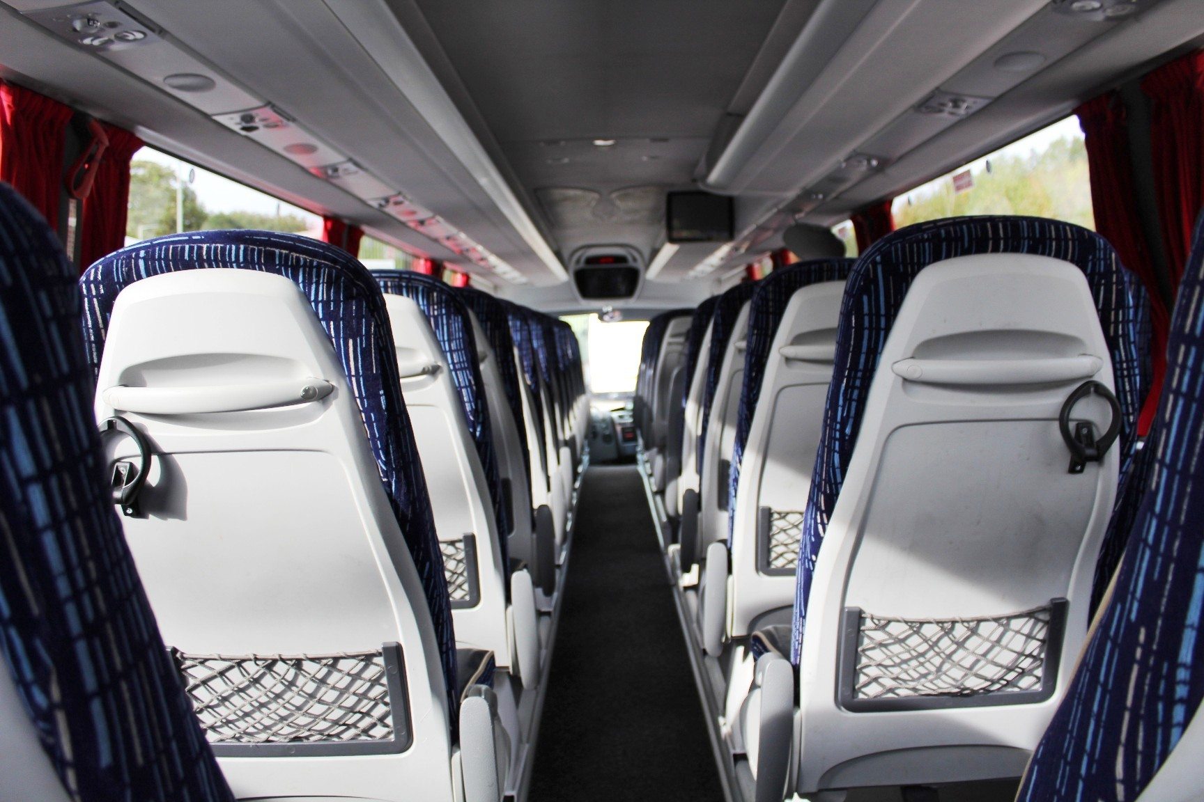 2013 IRIZAR i6 53 RECLINER EXEC - Hills Coaches