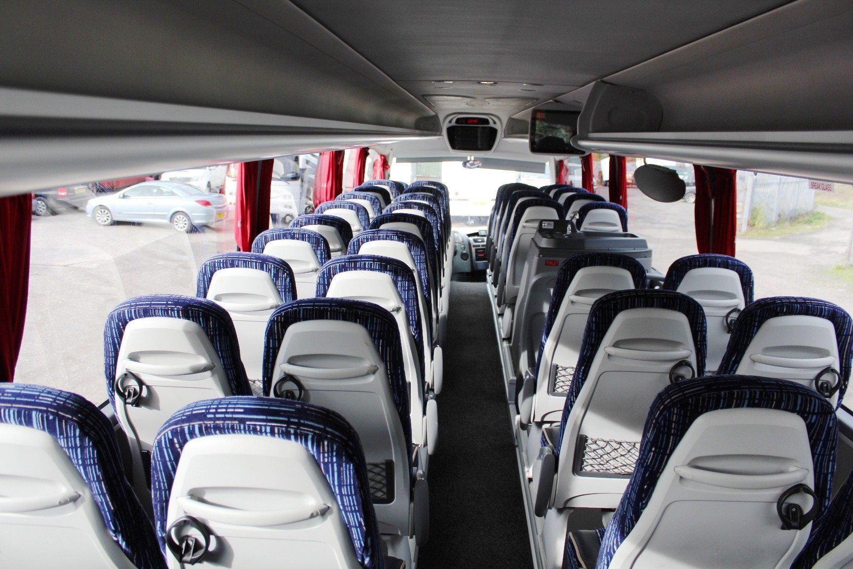 2013 IRIZAR i6 53 RECLINER EXEC - Hills Coaches