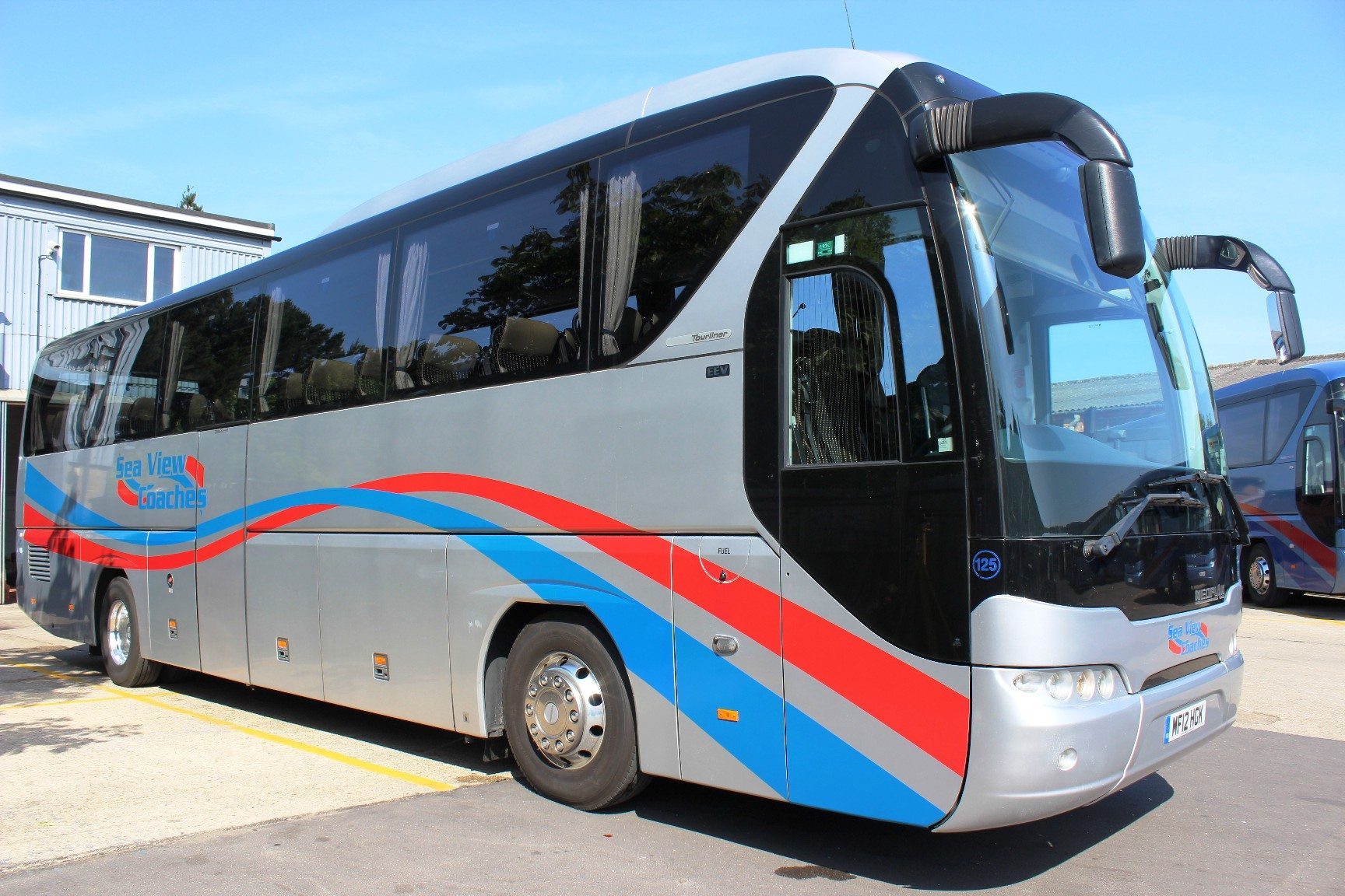 2012 NEOPLAN TOURLINER EEV 53 SEATS - Hills Coaches