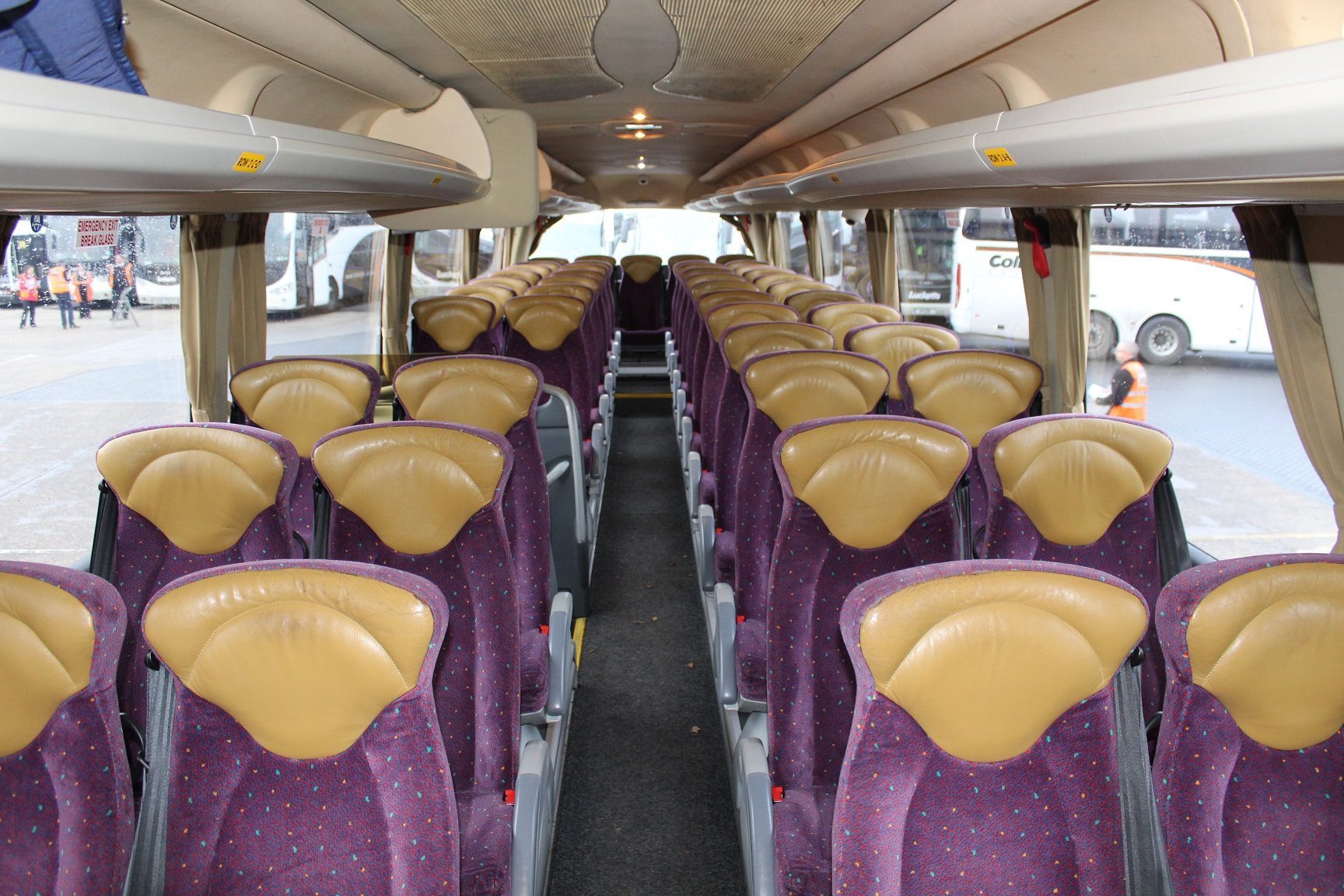 08 SCANIA K420 IRIZAR PB 49 SEAT LEZ - Hills Coaches