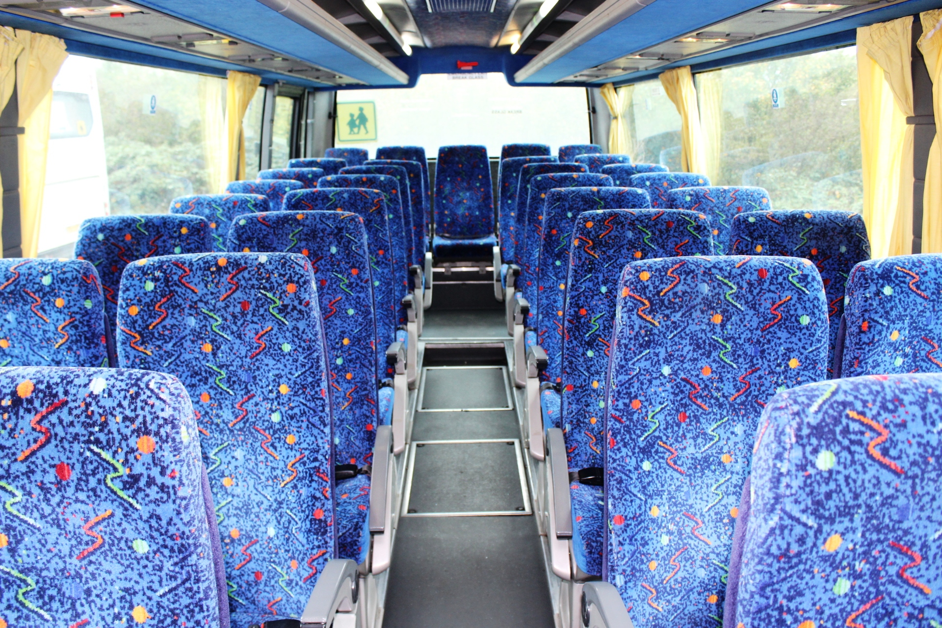 02 IVECO EURORIDER BEULAS STERGO 57 SEATS - Hills Coaches