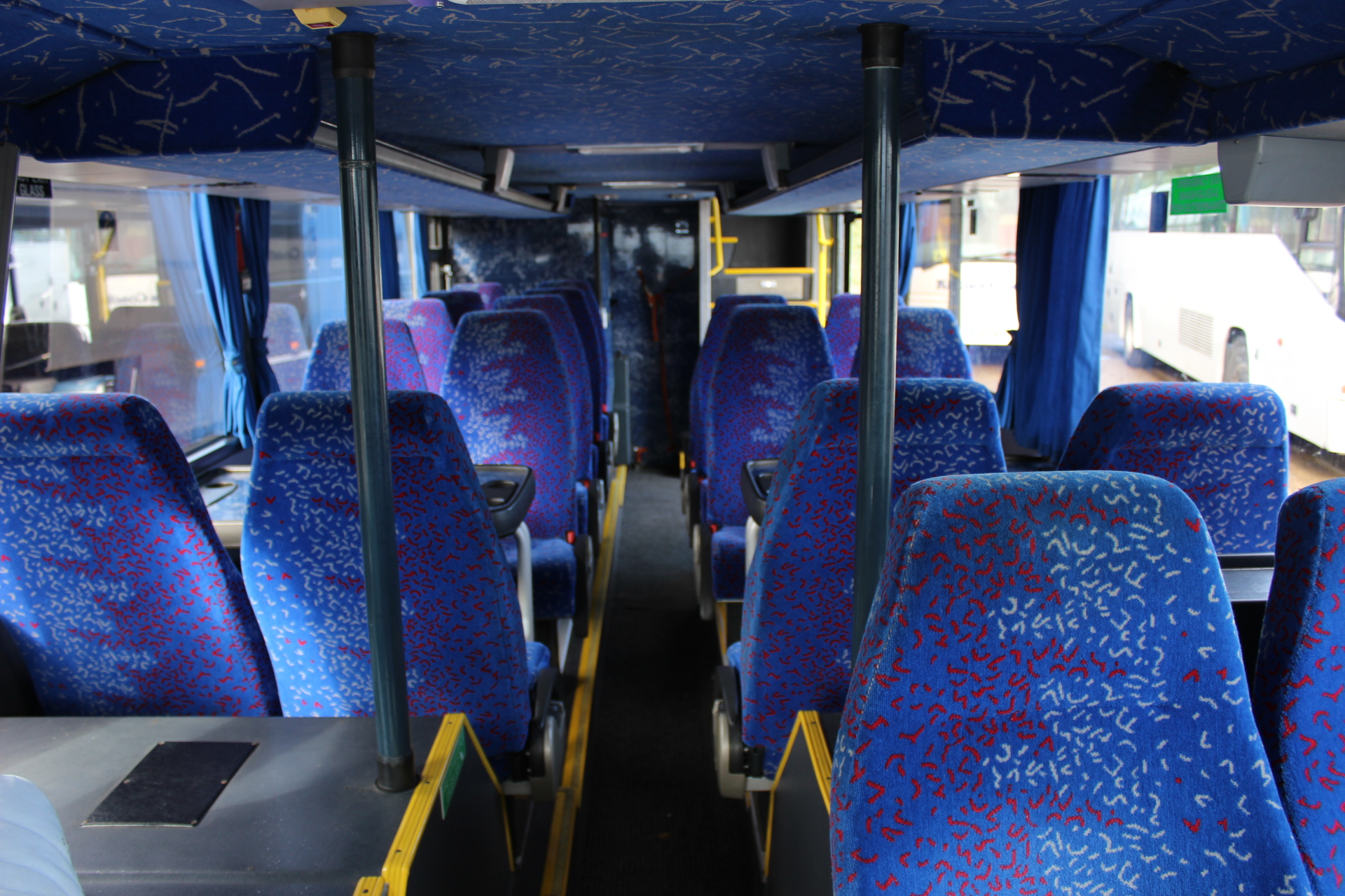 07 NEOPLAN N122 SKYLINER 87 SEATS - Hills Coaches