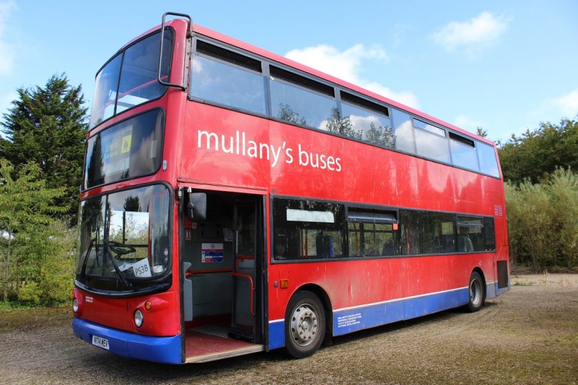 2000 DENNIS TRIDENT ALEXANDER ALX 400 - Hills Coaches