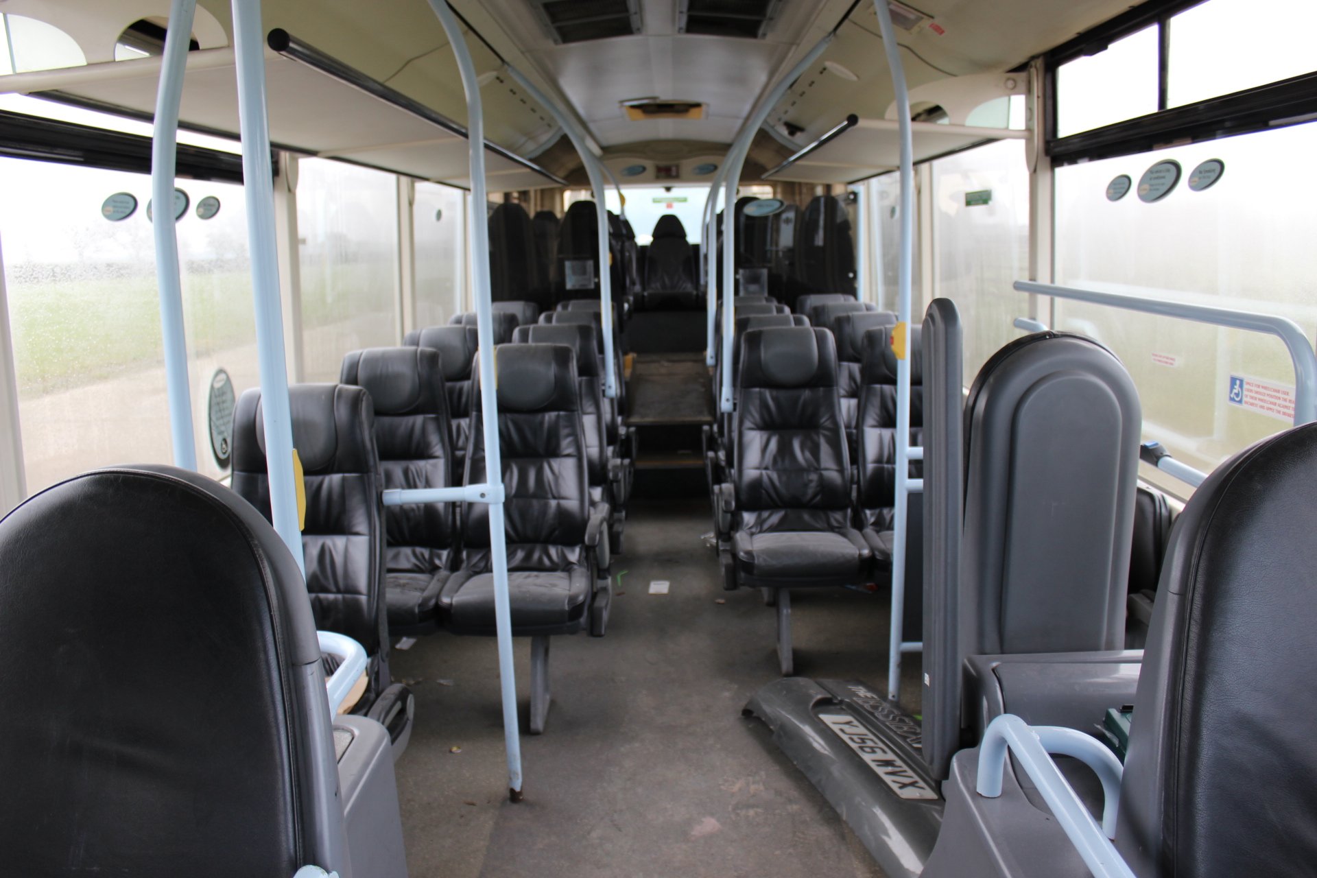 07 OPTARE TEMPO 36 SEATS - Hills Coaches