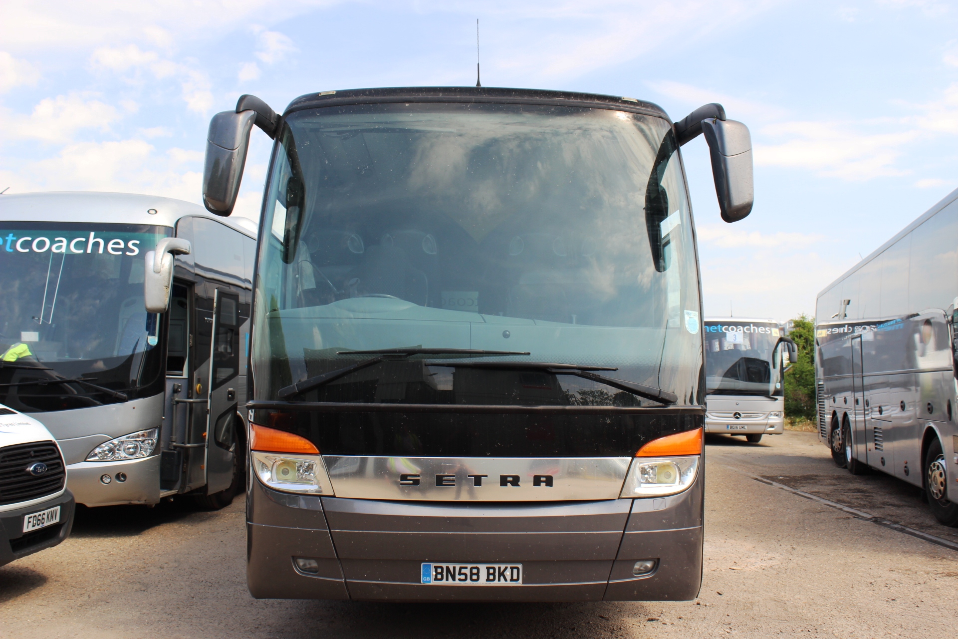 2008 SETRA S415 HD 34 SEAT TEAM COACH - Hills Coaches