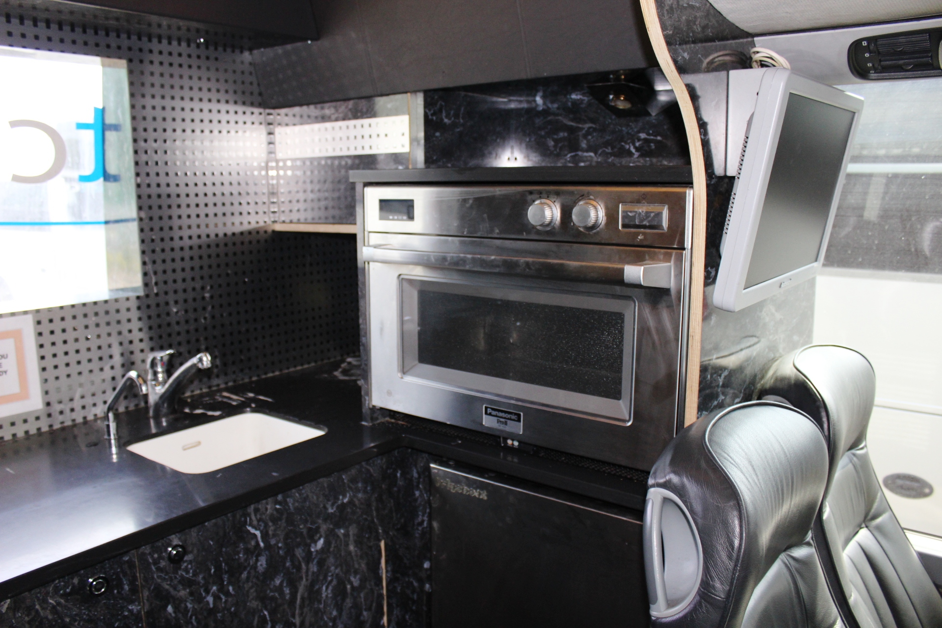 2008 SETRA S415 HD 34 SEAT TEAM COACH - Hills Coaches
