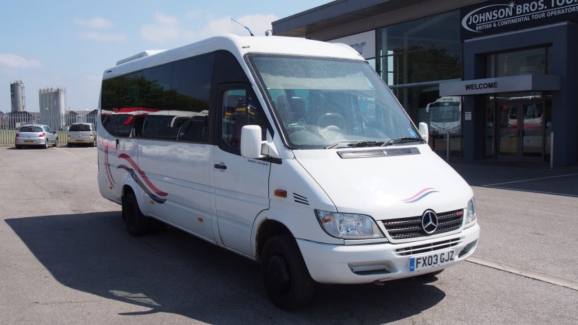 2003 MERCEDES OPTARE SOROCCO 16 SEATS - Hills Coaches