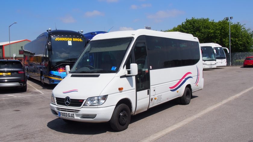 2003 MERCEDES OPTARE SOROCCO 16 SEATS - Hills Coaches