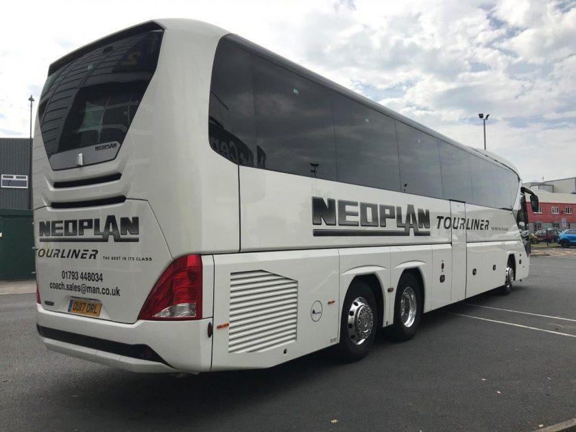 2017 NEOPLAN TOURLINER 59/61 EXEC EURO 6c - Hills Coaches