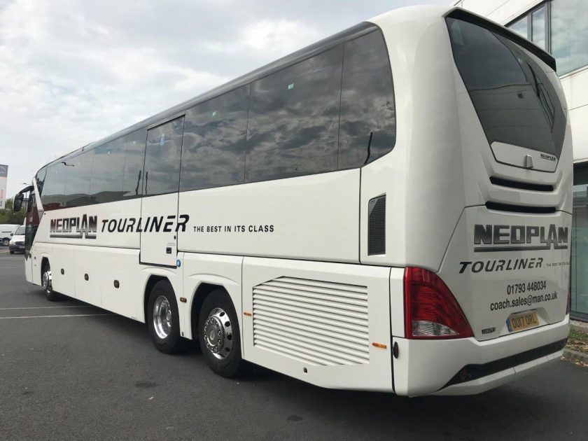 2017 NEOPLAN TOURLINER 59/61 EXEC EURO 6c - Hills Coaches