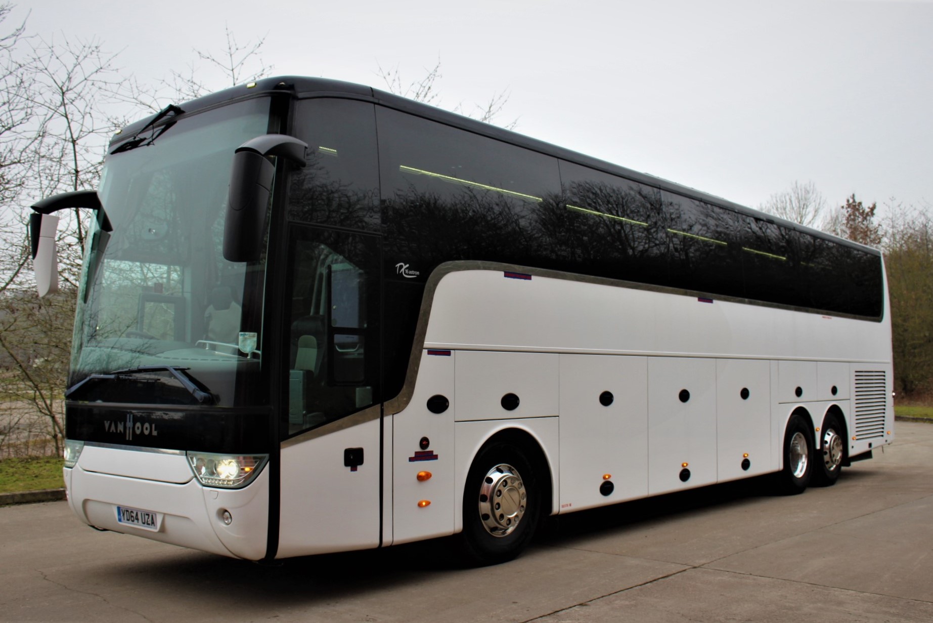 2014 VAN HOOL ASTRON 53 SEAT EXEC - Hills Coaches