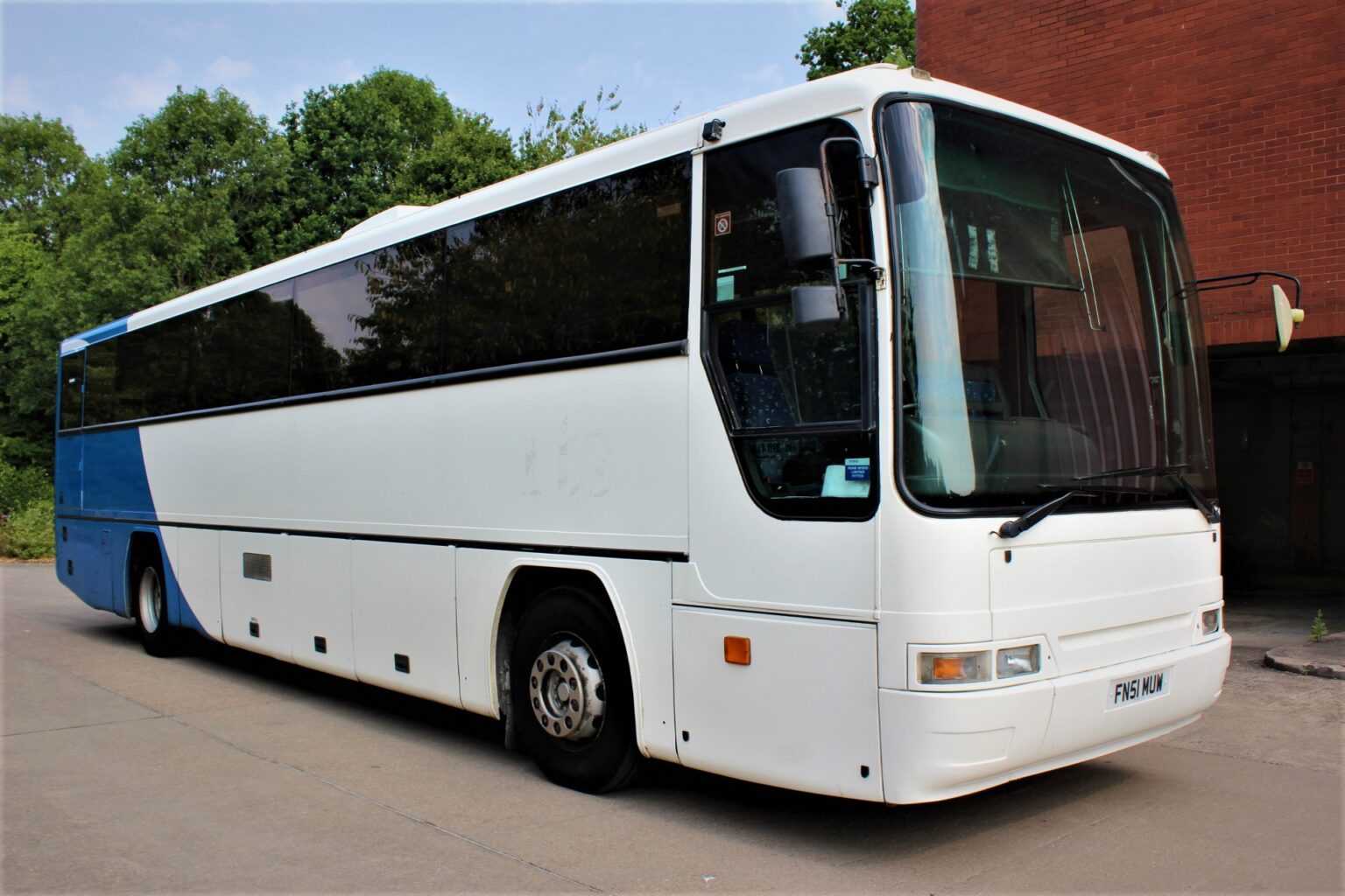 2001 DENNIS JAVELIN PLAXTON PRIMA 70 SEATS - Hills Coaches