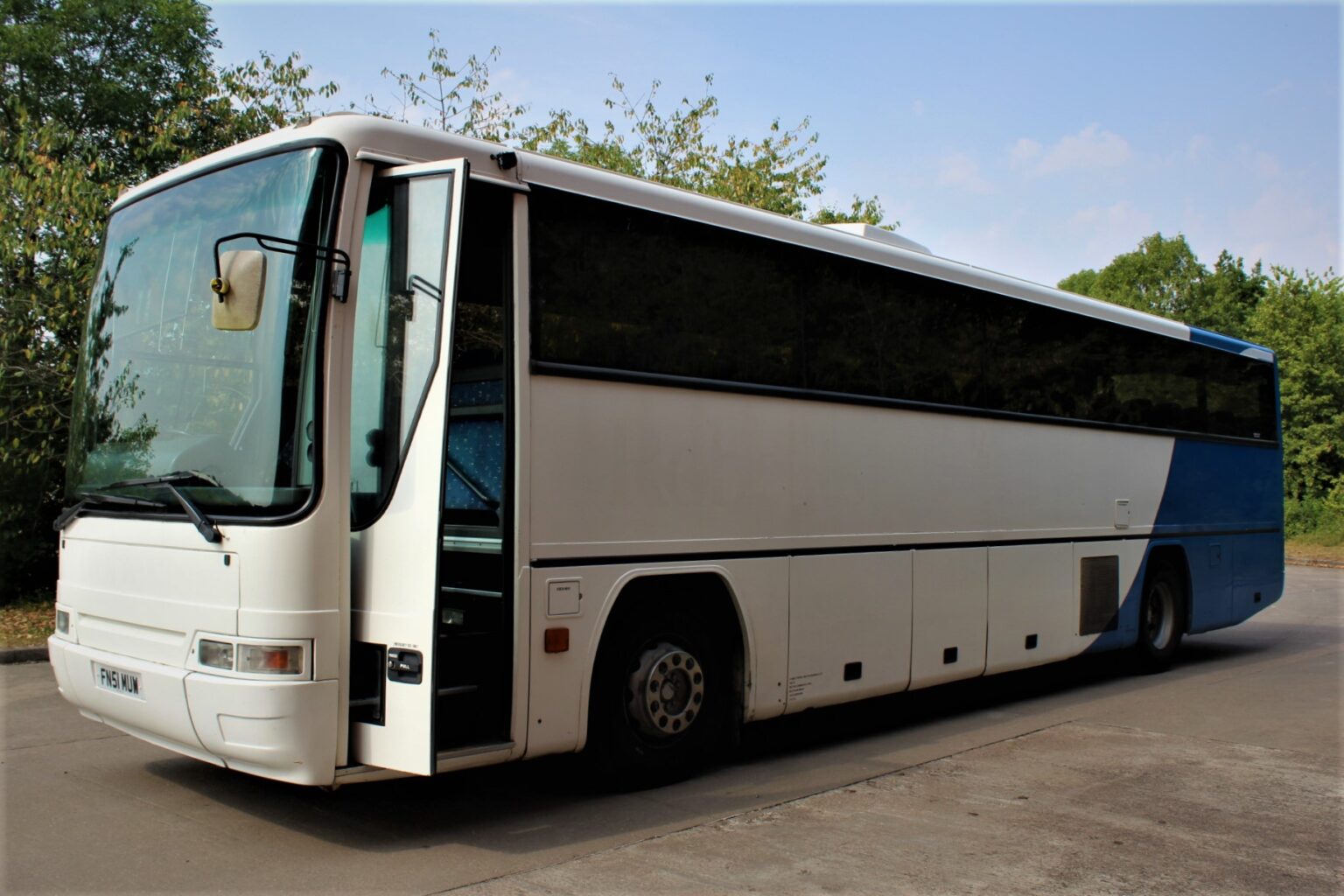 2001 DENNIS JAVELIN PLAXTON PRIMA 70 SEATS - Hills Coaches