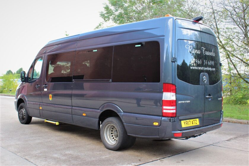 2017 MERCEDES-BENZ 516 CDi SPRINTER 16 SEAT EURO 6 - Hills Coaches
