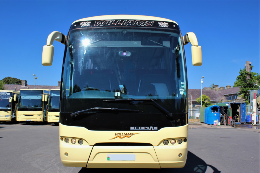 2014 NEOPLAN TOURLINER 61 SEAT EXEC EURO 6 - Hills Coaches
