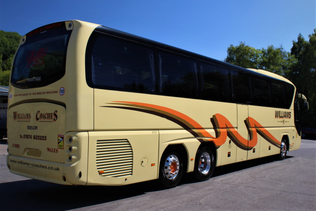 2014 NEOPLAN TOURLINER 61 SEAT EXEC EURO 6 - Hills Coaches
