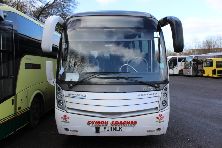 2011 VOLVO B9R CAETANO LEVANTE 48 SEAT EURO 5 - Hills Coaches