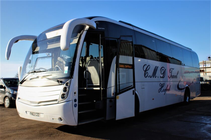 2013 VOLVO B9R CAETANO LEVANTE 49 SEAT EURO 5 - Hills Coaches