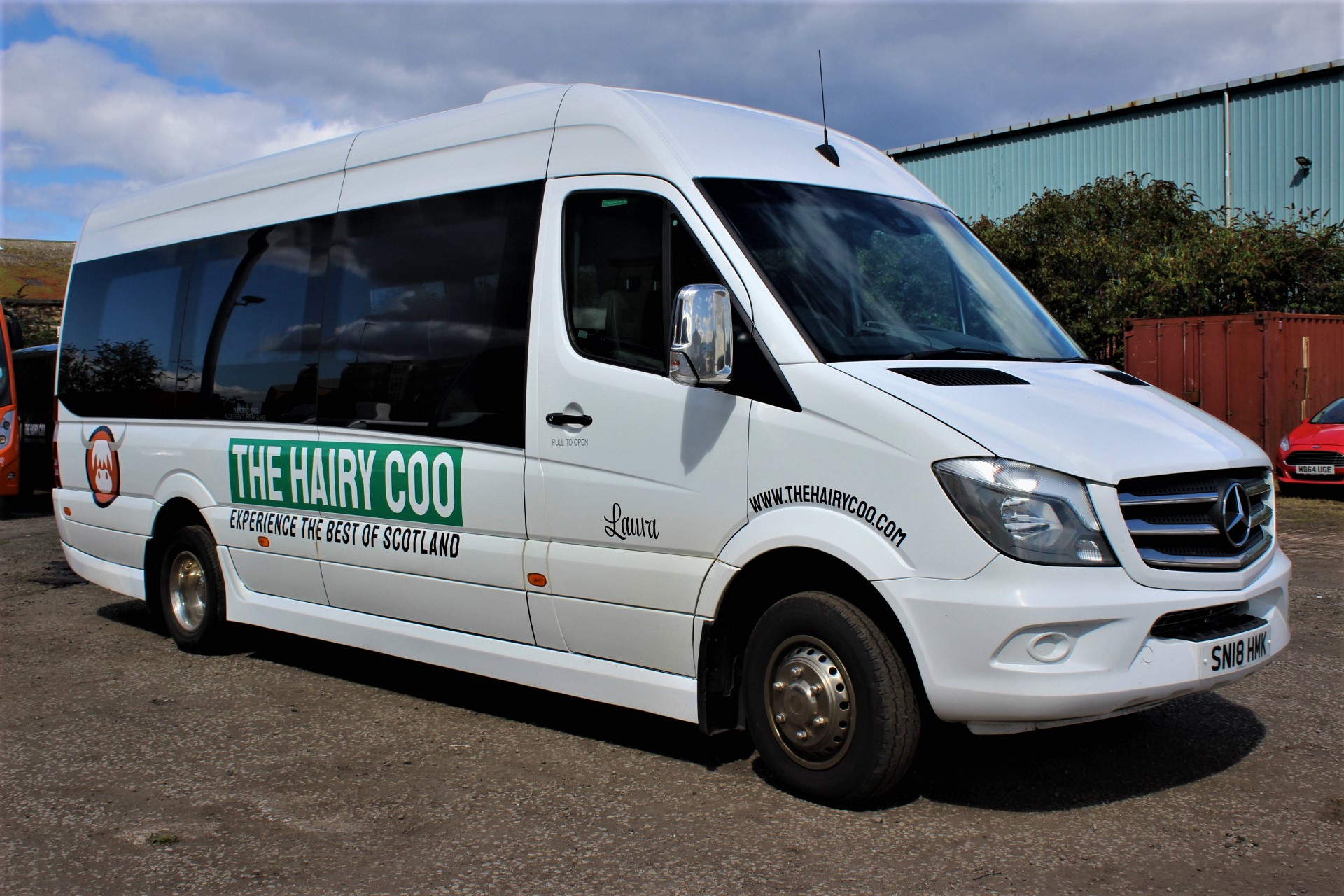 2018 MERCEDES 516 CDI SPRINTER 16 SEAT EURO 6 - Hills Coaches