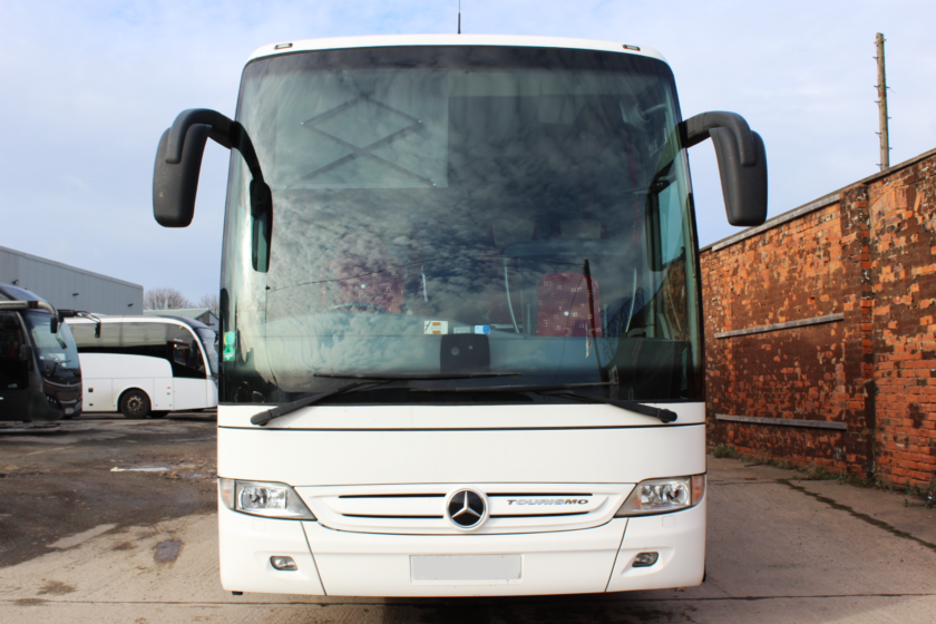 2017 MERCEDES-BENZ TOURISMO 48 SEAT EXEC EURO 6 - Hills Coaches