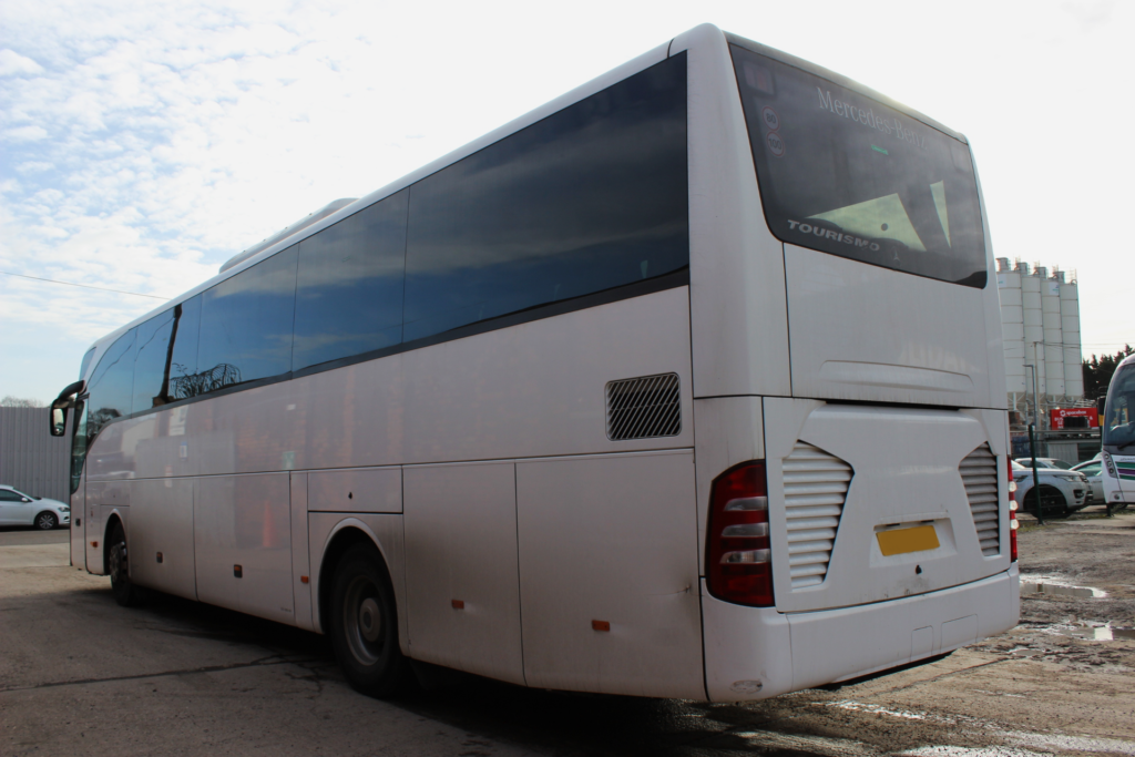 2017 MERCEDES-BENZ TOURISMO 48 SEAT EXEC EURO 6 - Hills Coaches