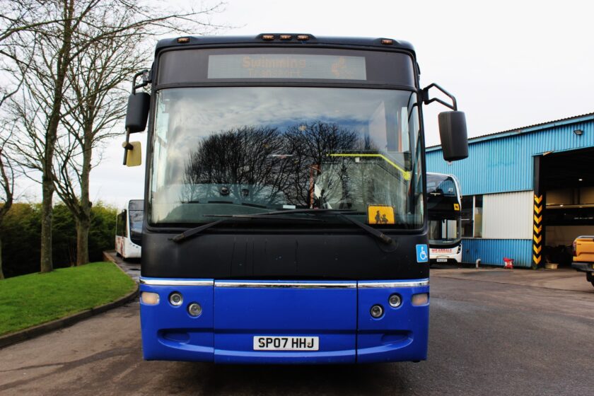 2007 VOLVO B7R PLAXTON PROFILE 49 SEAT PSVAR - Hills Coaches