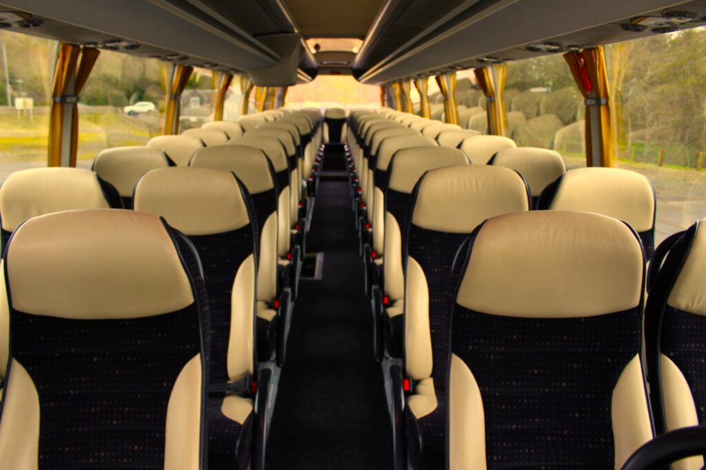 2016 BEULAS MYTHOS 59 SEAT EXEC EURO 6 - Hills Coaches