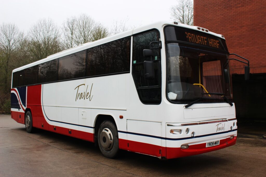 2006 VOLVO B7R PLAXTON PROFILE 57 SEAT - Hills Coaches