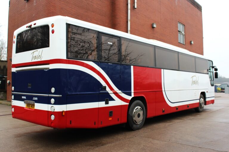 2006 VOLVO B7R PLAXTON PROFILE 57 SEAT - Hills Coaches