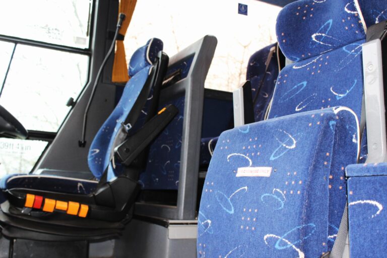 2006 VOLVO B7R PLAXTON PROFILE 57 SEAT - Hills Coaches