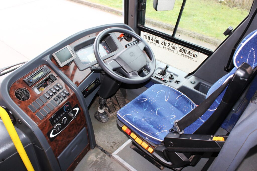 2006 VOLVO B7R PLAXTON PROFILE 57 SEAT - Hills Coaches