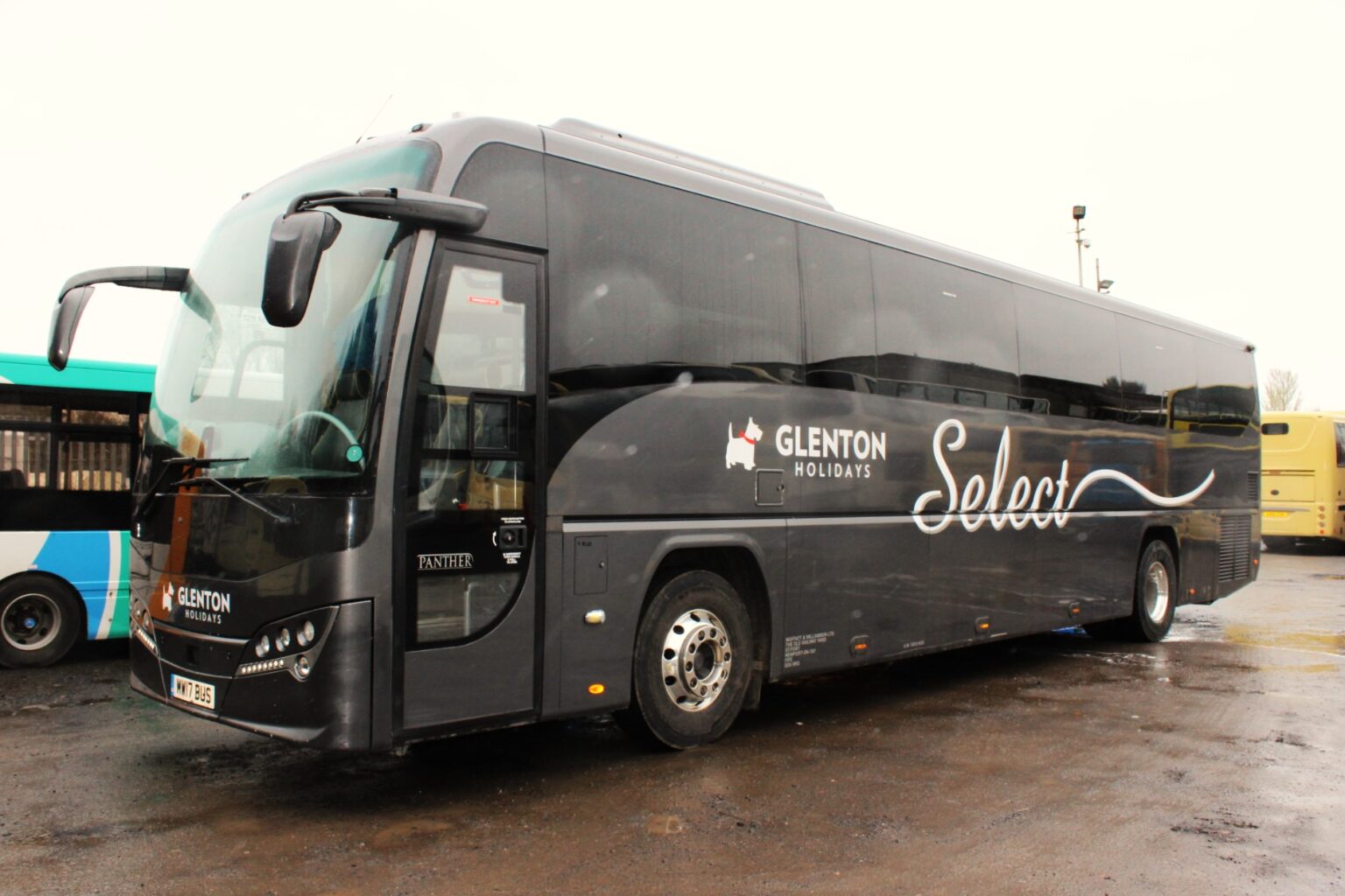 2017 VOLVO B11R PLAXTON PANTHER 46 SEAT EURO 6 - Hills Coaches