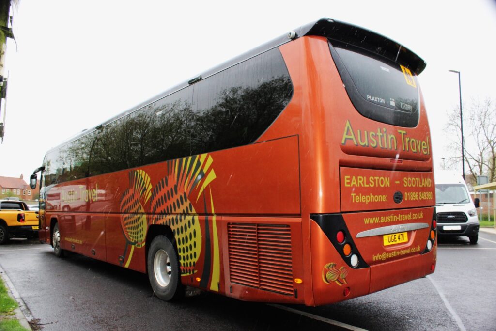 2015 VOLVO B11R PLAXTON PANTHER 53 SEAT EURO 5 - Hills Coaches