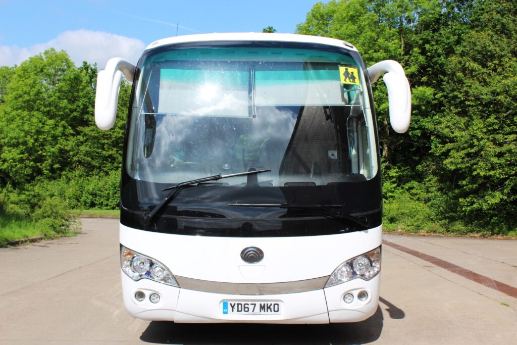 2018 YUTONG TC9 34 SEAT EURO 6 - Hills Coaches