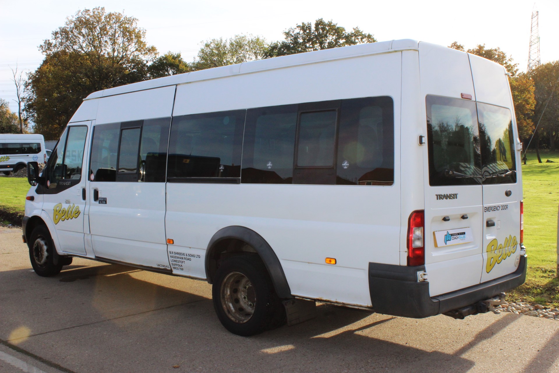 2013 FORD TRANSIT 16 SEATS - Hills Coaches