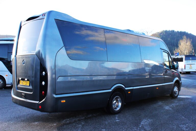 2017 MERCEDES SPRINTER 517 NOONE TURAS 500 16 SEAT EURO 6 - Hills Coaches
