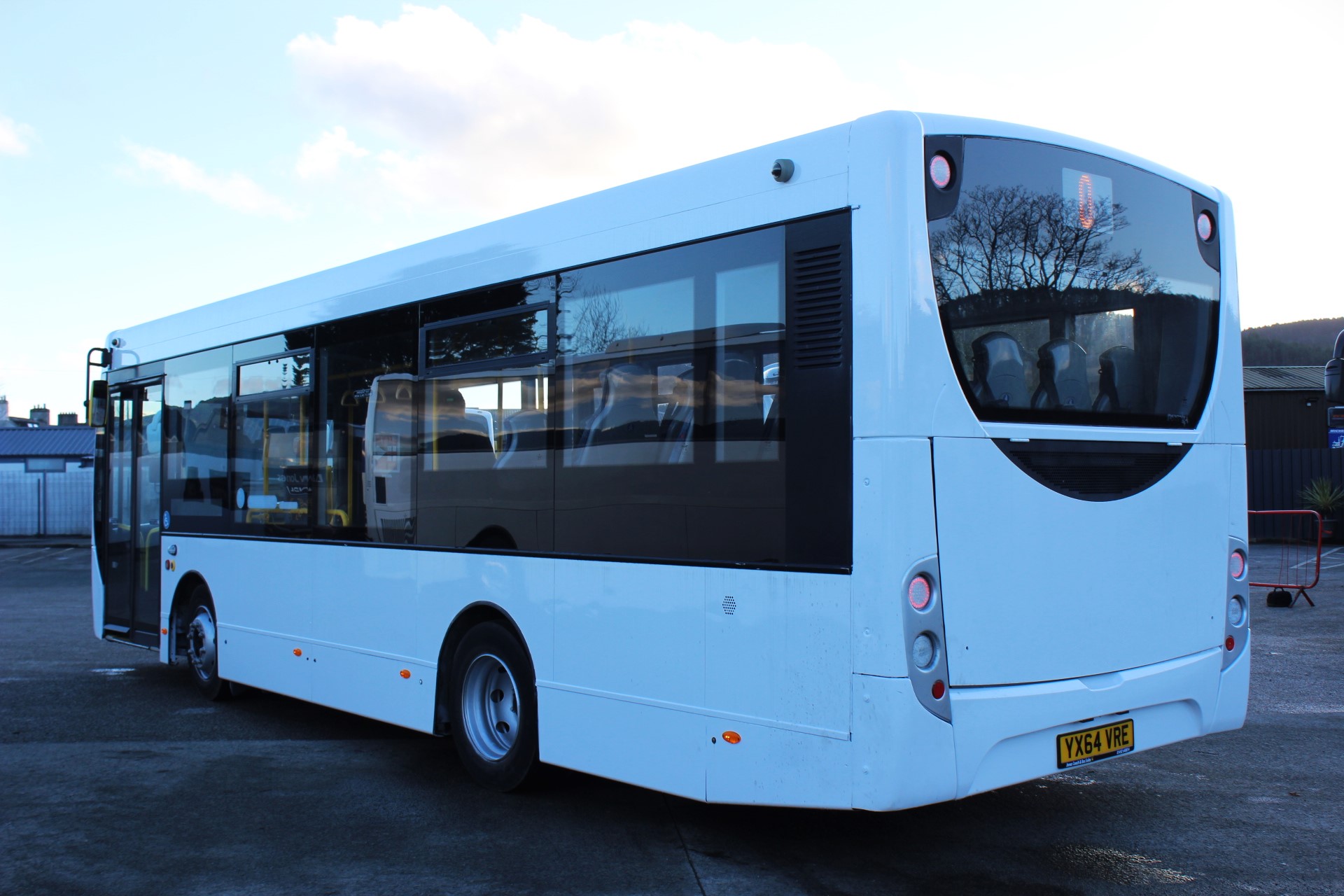 2014 ADL ENVIRO 200 29 SEATS PSVAR - Hills Coaches