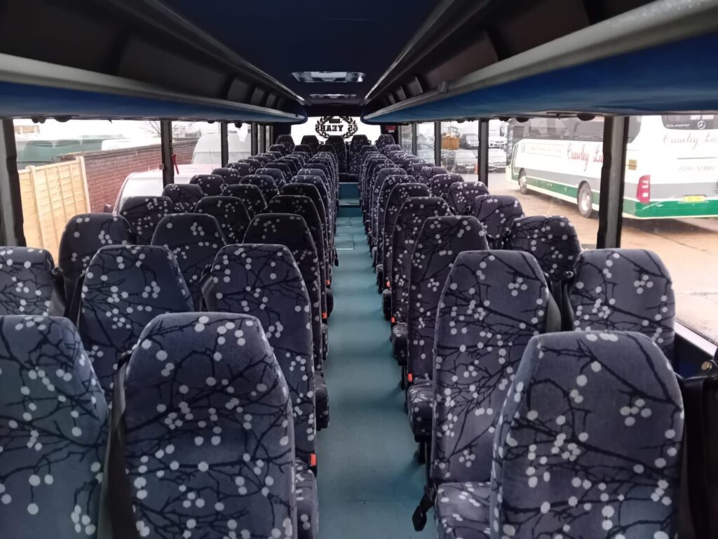 2003 VOLVO B7R PLAXTON PROFILE 70 SEATS - Hills Coaches