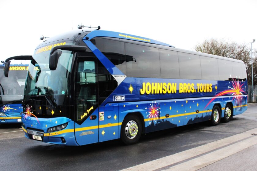 2018 NEOPLAN TOURLINER N2216/3 55 SEAT EXEC EURO 6 - Hills Coaches