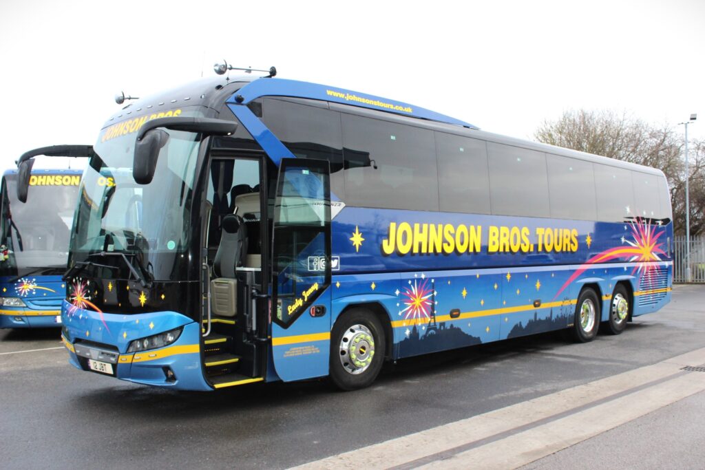 2018 NEOPLAN TOURLINER N2216/3 55 SEAT EXEC EURO 6 - Hills Coaches