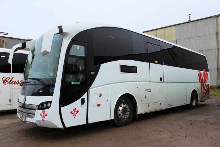 2016 VOLVO B11R SUNSUNDEGUI SC7 EURO 6 PSVAR - Hills Coaches