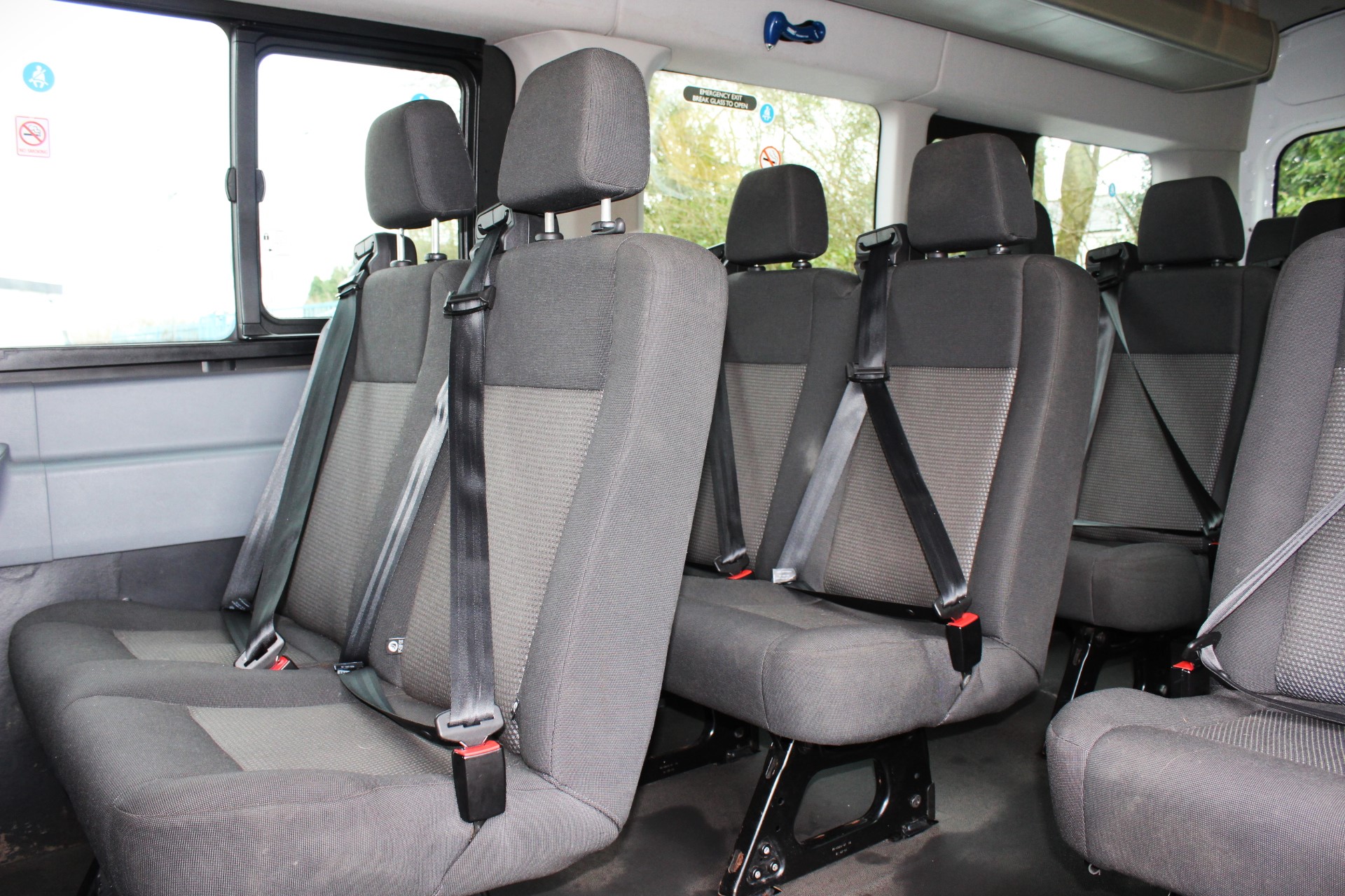 2016 FORD TRANSIT 16 SEATS EURO 6 - Hills Coaches