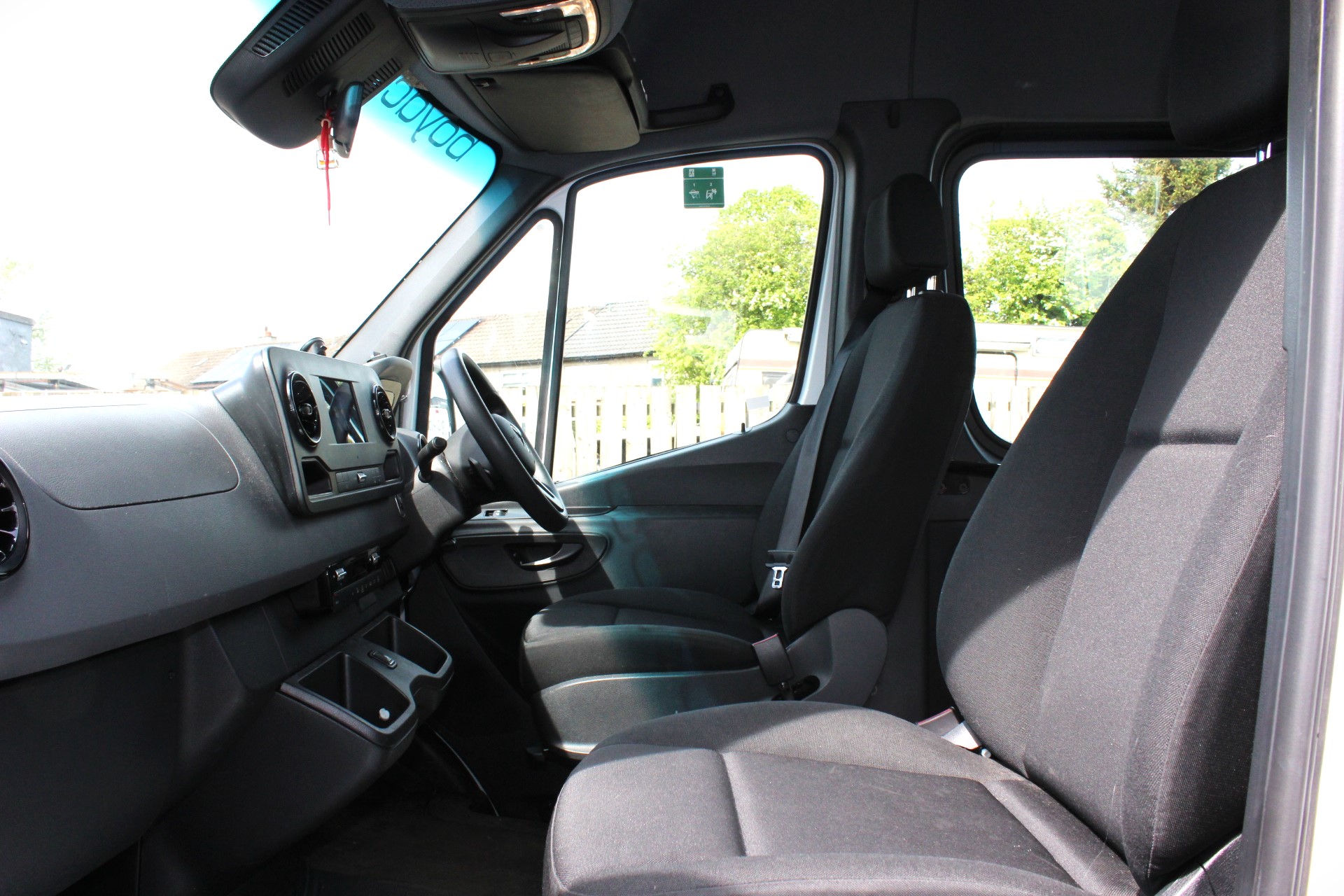 2021 MERCEDES-BENZ SPRINTER 516 CDI TRANSFER 35 EURO 6 - Hills Coaches