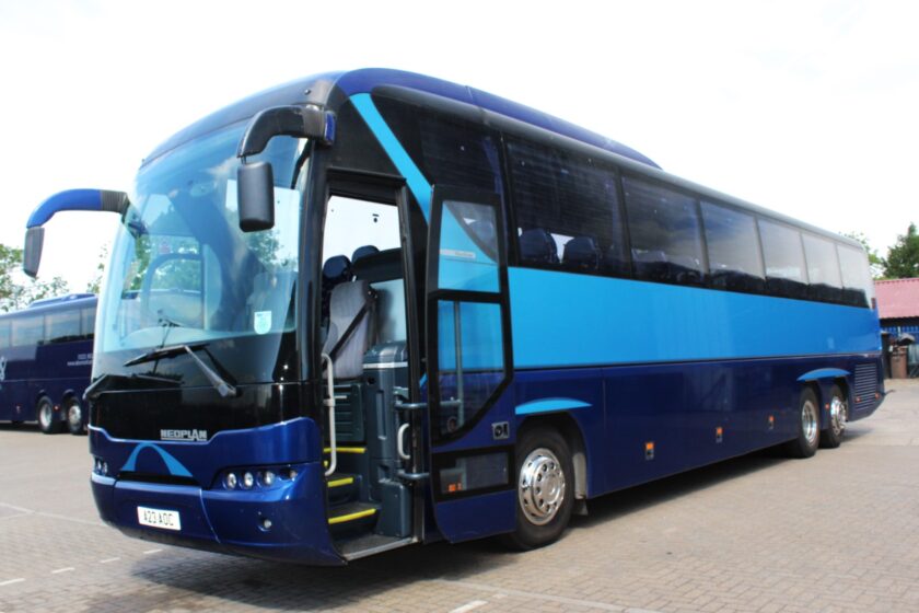 2008 NEOPLAN TOURLINER N2216 61 SEAT EXEC - Hills Coaches