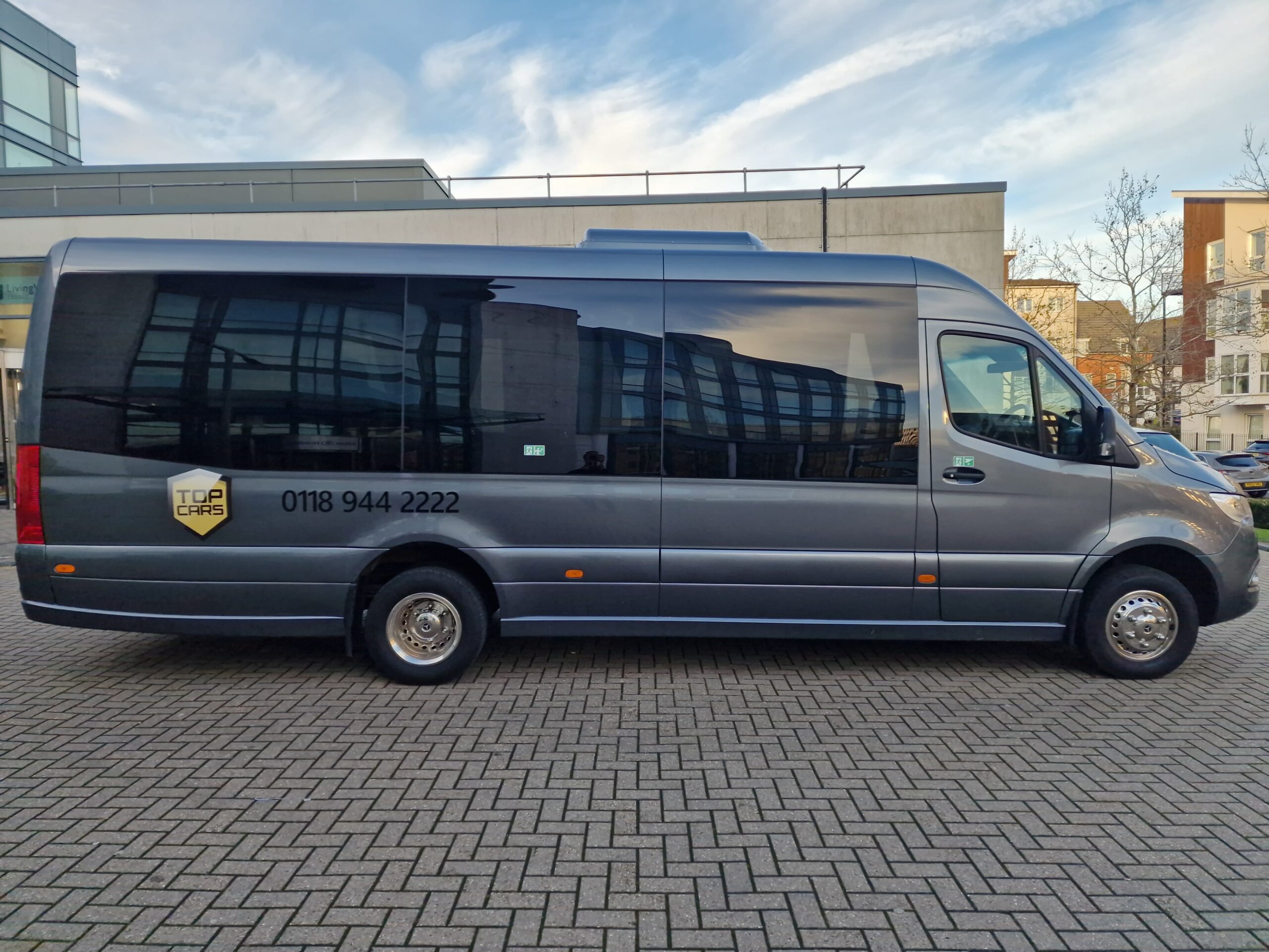 2024 MERCEDES-BENZ SPRINTER 519 CDi ALTAS EVM 19 SEAT EURO 6 - Hills ...