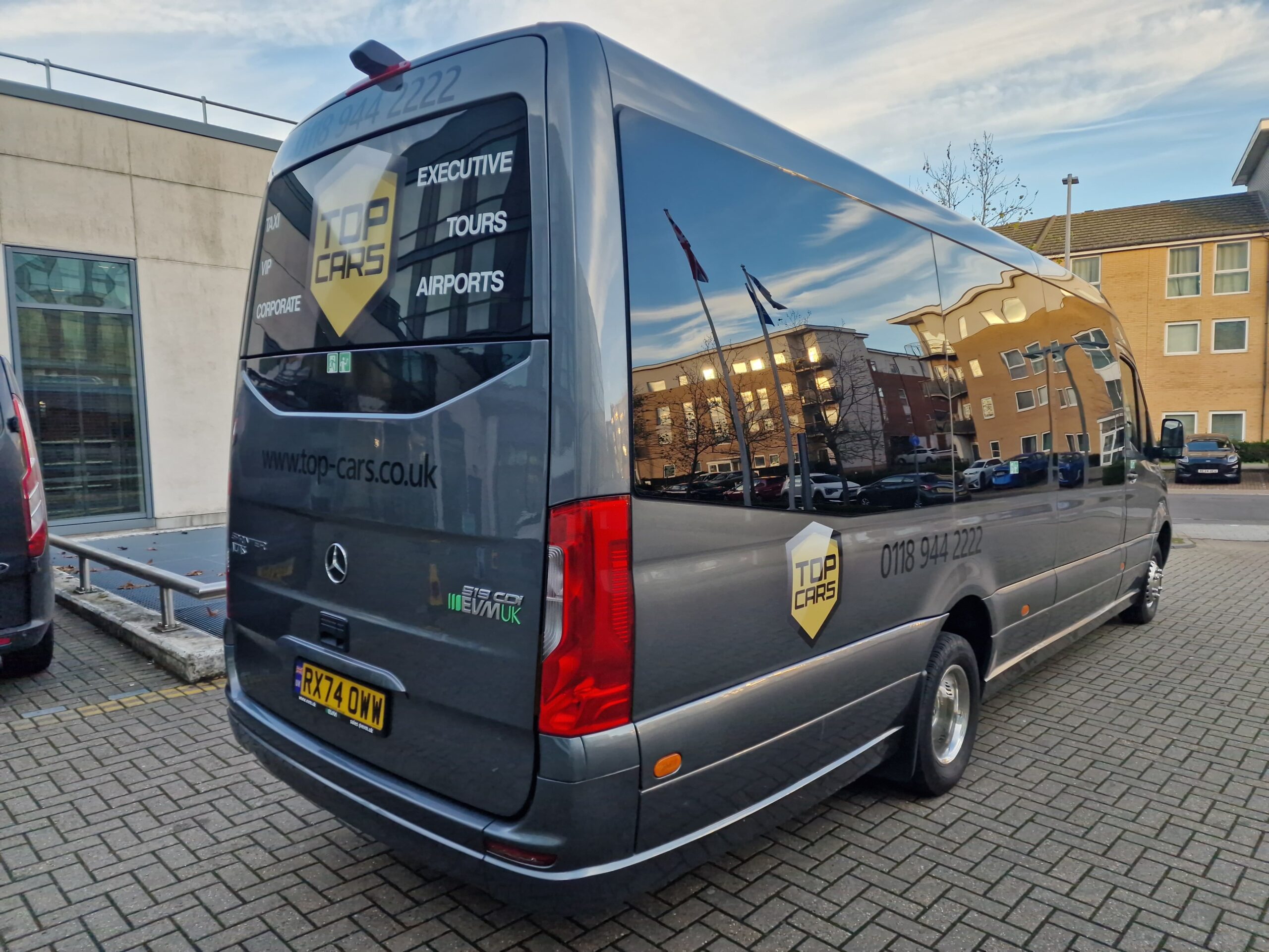 2024 MERCEDES-BENZ SPRINTER 519 CDi ALTAS EVM 19 SEAT EURO 6 - Hills ...