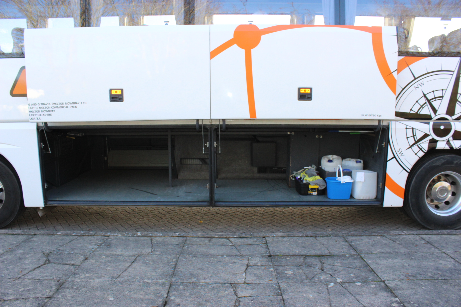 2013 NEOPLAN TOURLINER N2216/3SHDC 53 SEAT EXEC EURO 5 - Hills Coaches